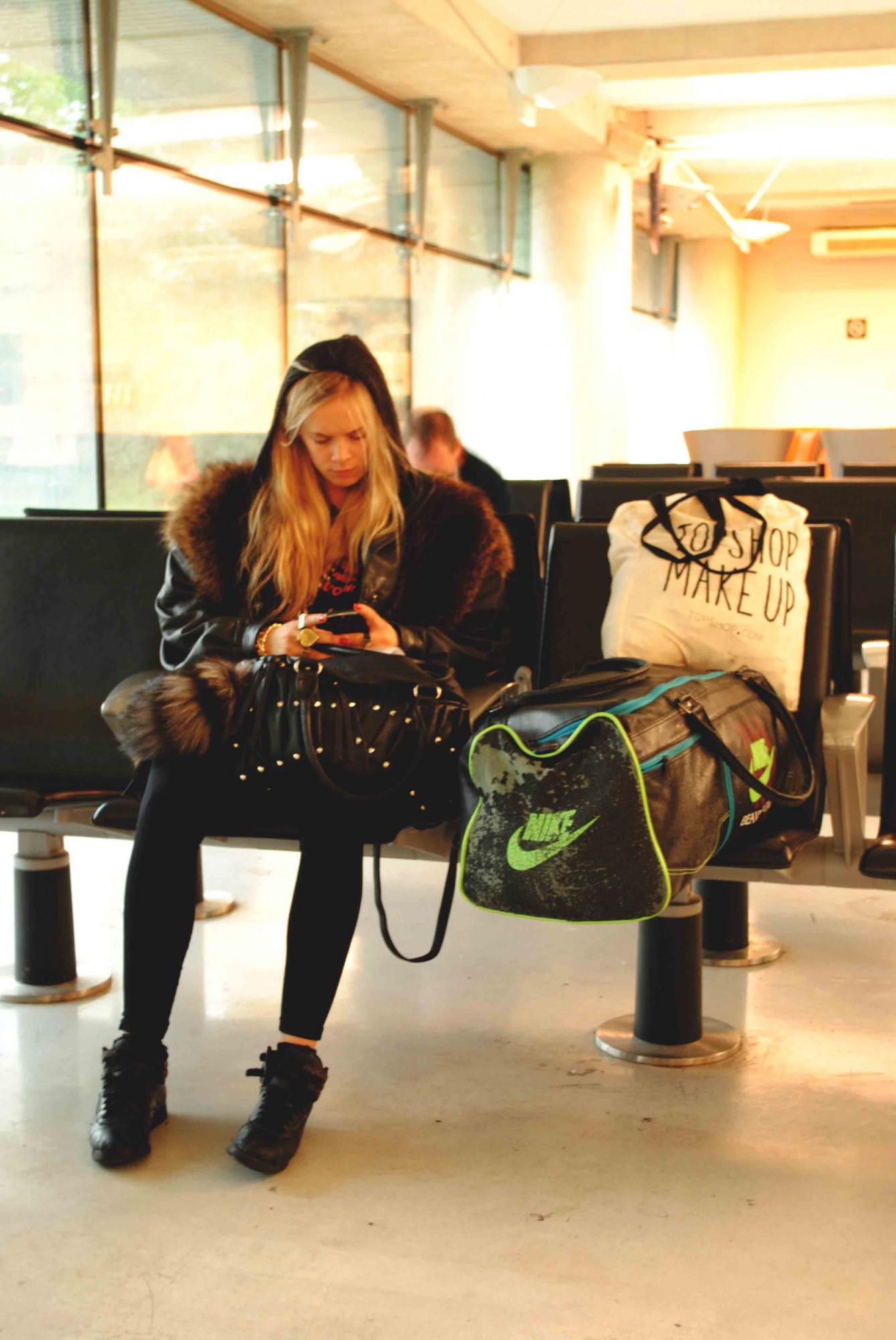 FASHION COMES FROM PEOPLE II - FAULT Magazine